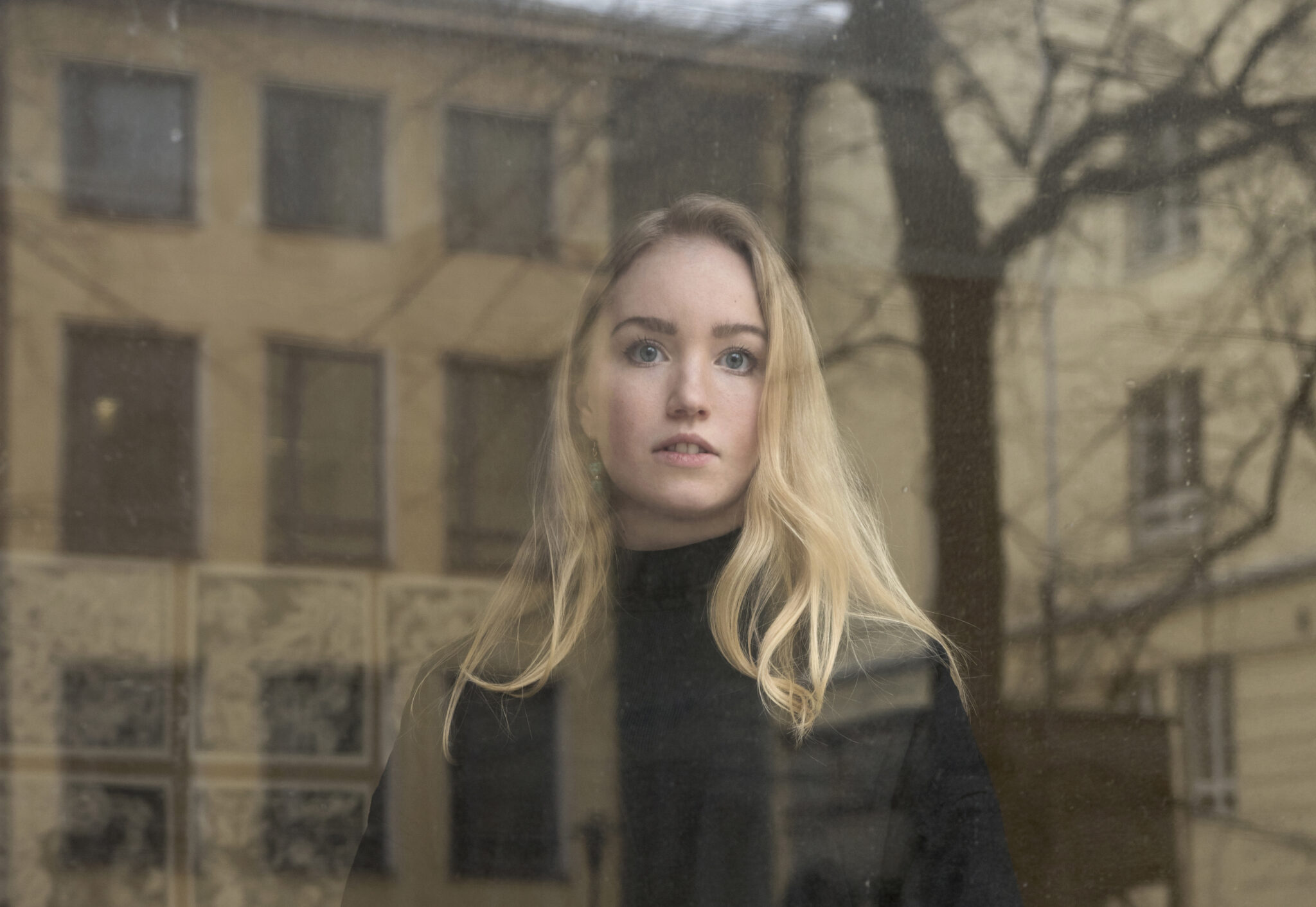 Maire Gullichsenin palkinto 2024 kuvataiteilija Emilia Tannerille ...